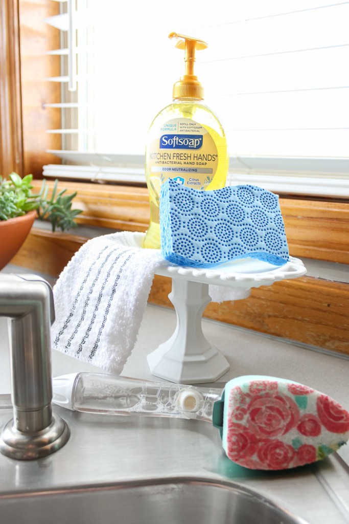 DIY Pedestal Kitchen Sponge Holder - Pretty Handy Girl