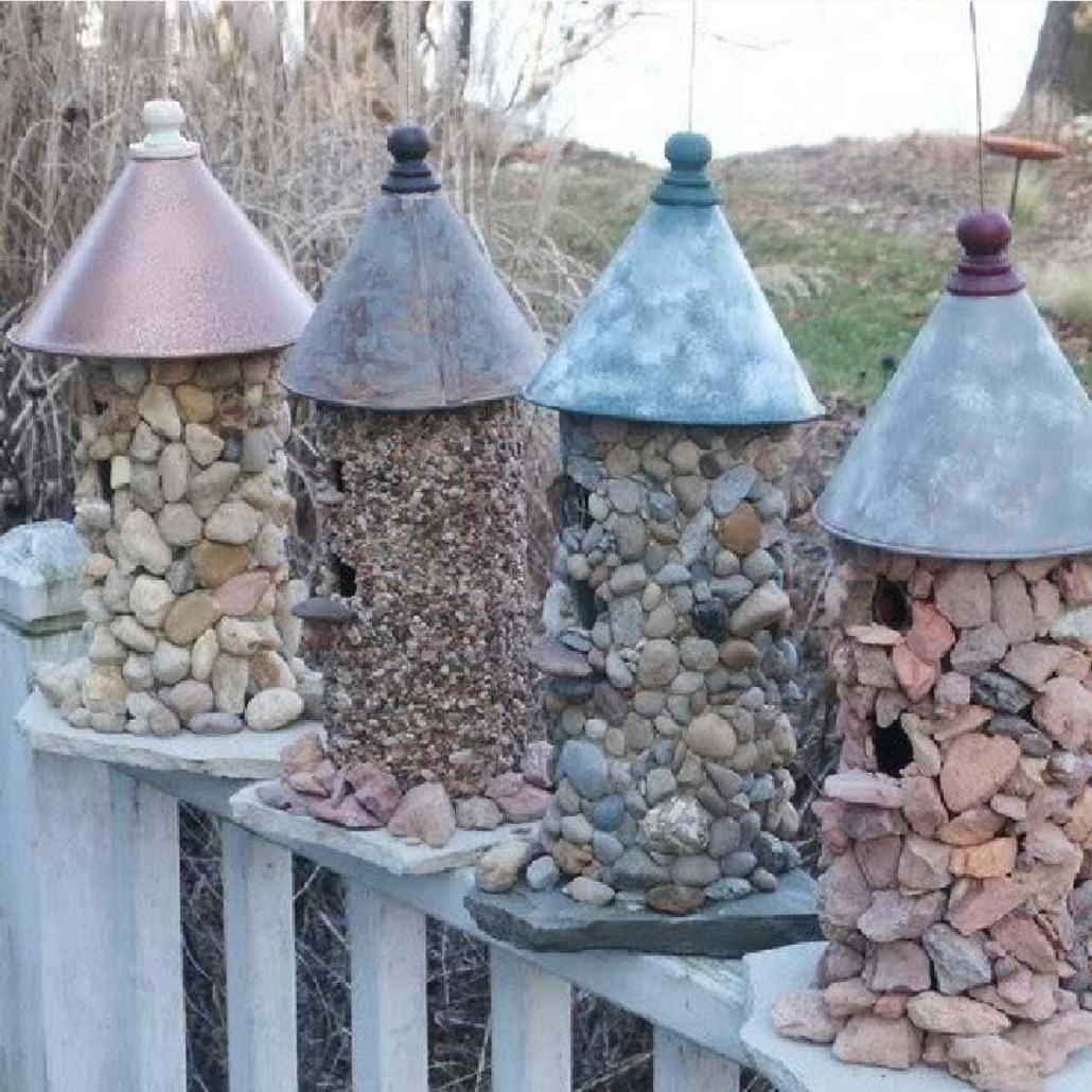 15 Simple Bird Feeders and DIY Birdhouse Ideas to Build